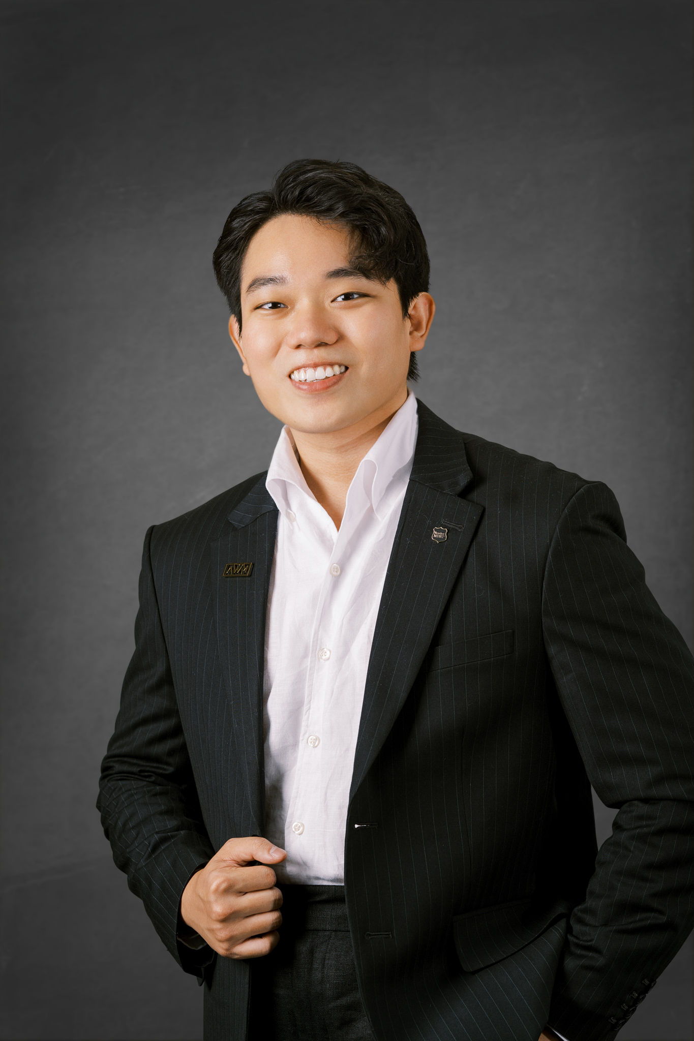 Tay Yu Siong Philbert - AWM Group